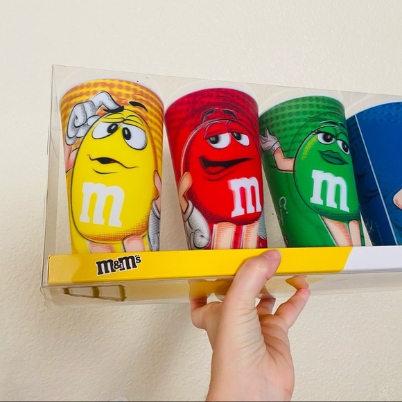 M&M'S | Dining | Rare M Ms World Candy Holographic Print 3d Cups | Poshmark
